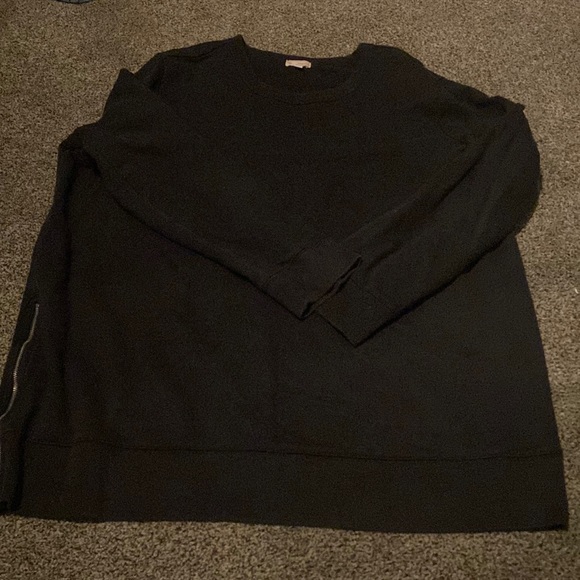 GAP | Tops | Womens Gap Crew Neck | Poshmark